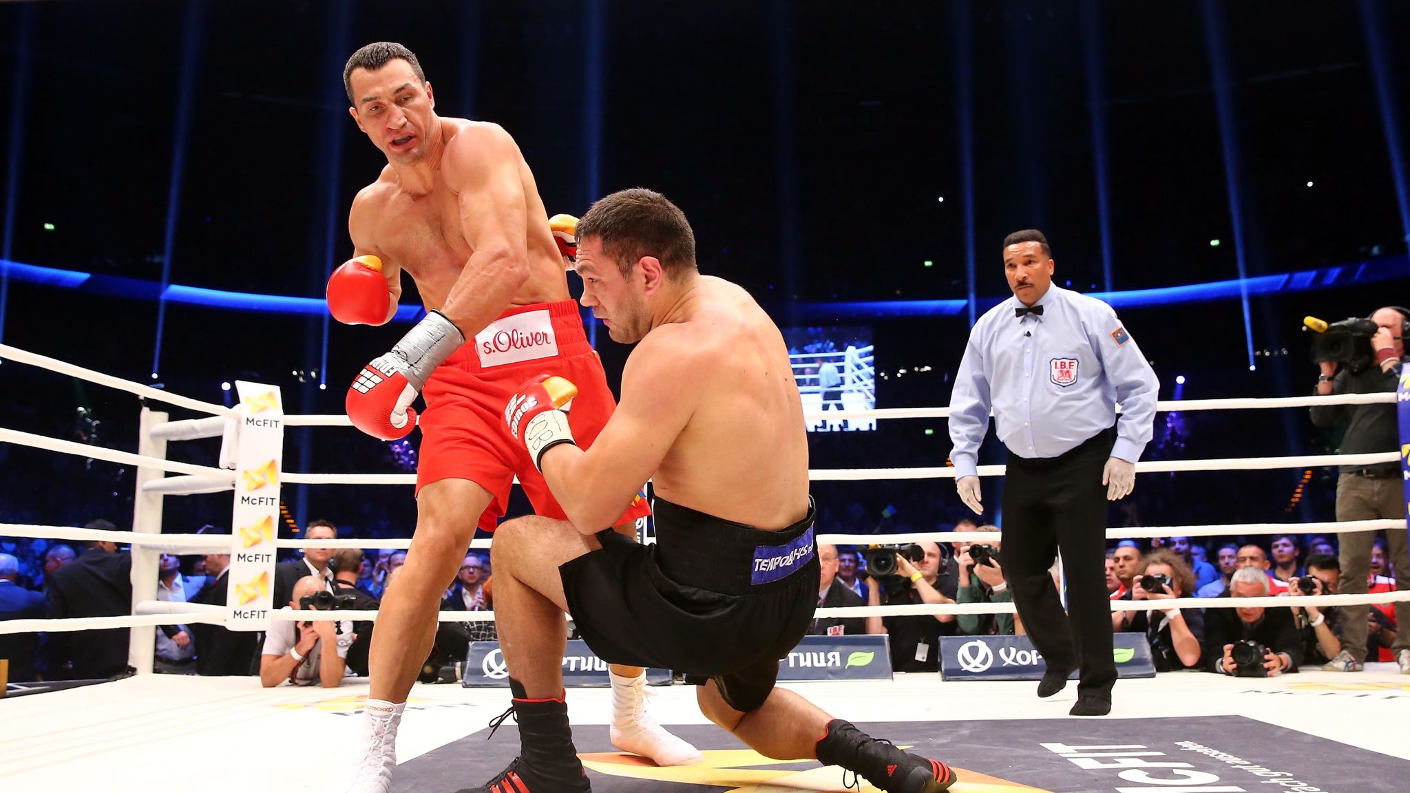 Klitschko vs Fury: World champion Wladimir's last five fights | Boxing ...