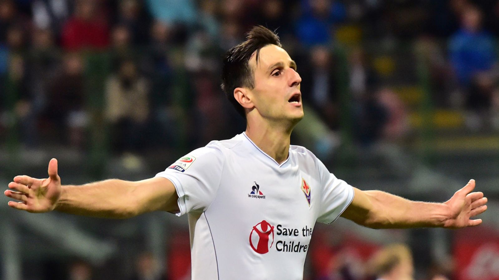 Serie A: Fiorentina thrash Inter Milan to go top while Genoa beat AC ...