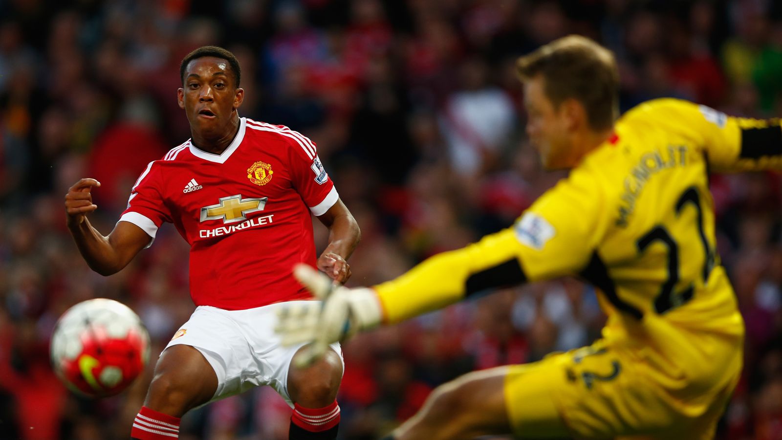 Anthony Martial marks Manchester United debut with brilliant solo goal ...