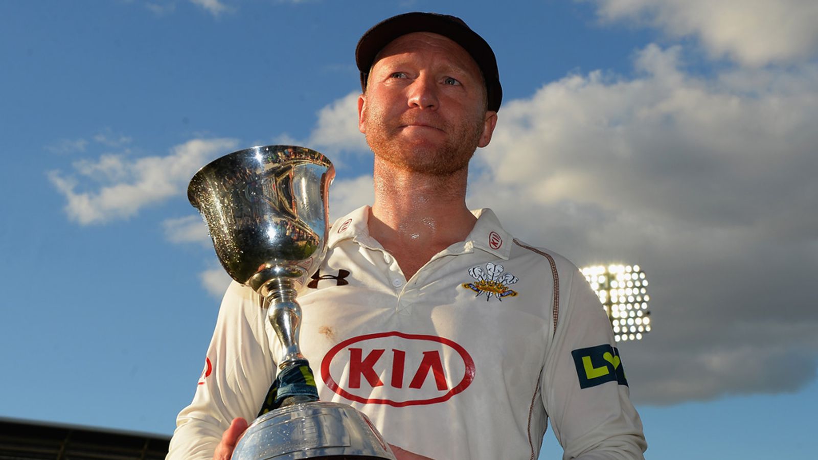 Surrey captain Gareth Batty ready to test himself against the best ...