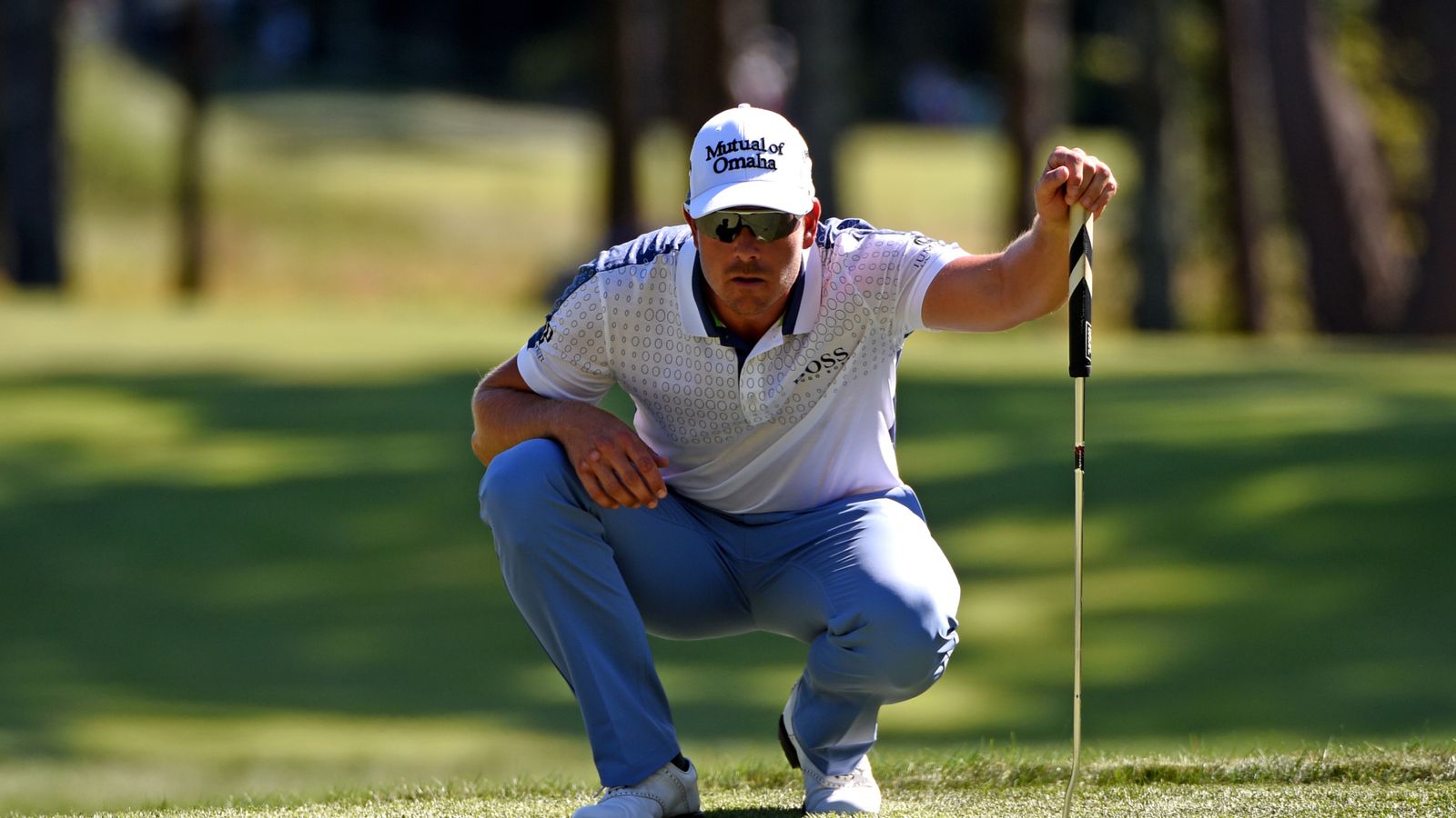 Henrik Stenson claims one-shot lead at Deutsche Bank Championship ...