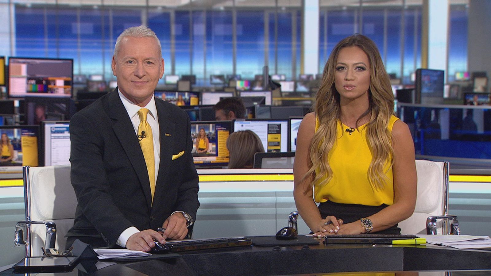 Deadline Day: watch final hour LIVE! | Football News | Sky Sports