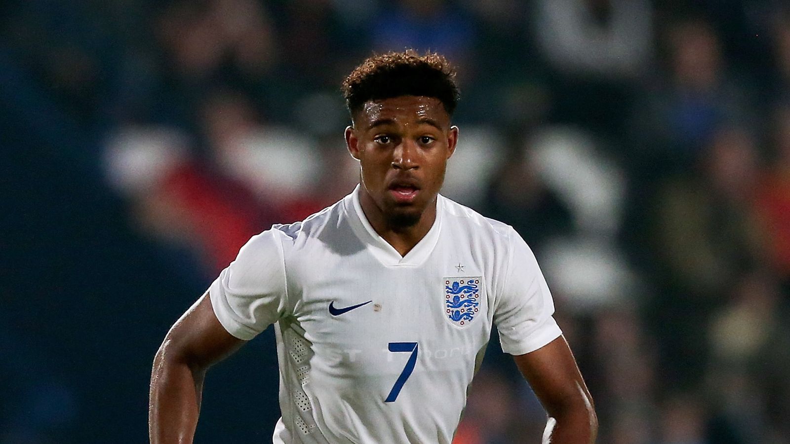 Gareth Southgate urges Joe Gomez and Jordon Ibe to keep their focus ...