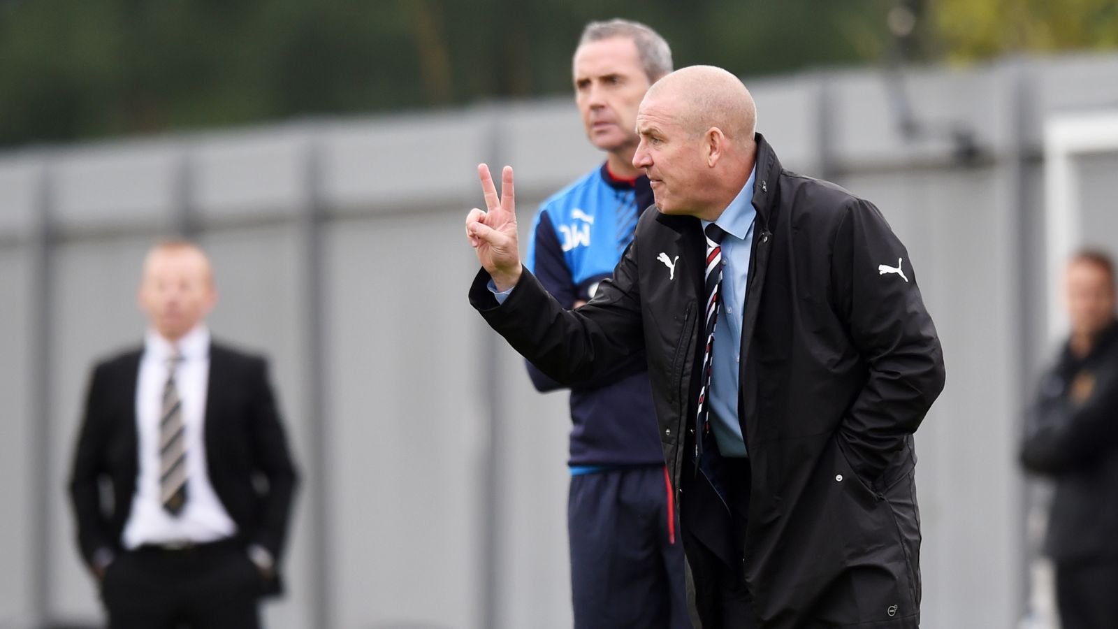 Rangers manager Mark Warburton backs unbeaten table-toppers | Football ...
