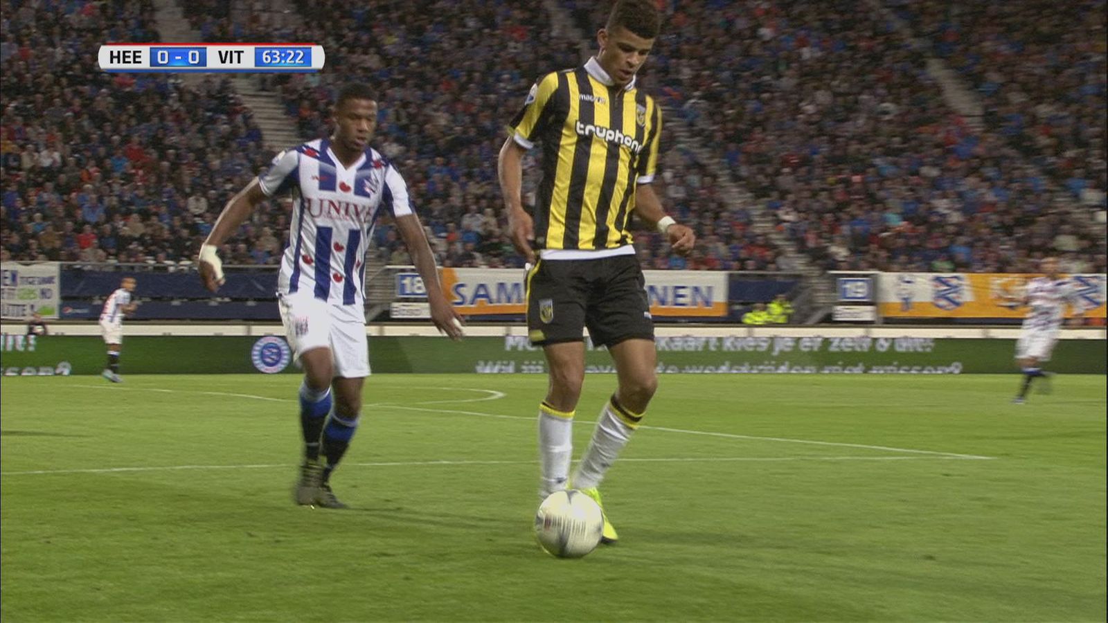 Chelsea's Dominic Solanke shows off skill on loan at Vitesse in ...