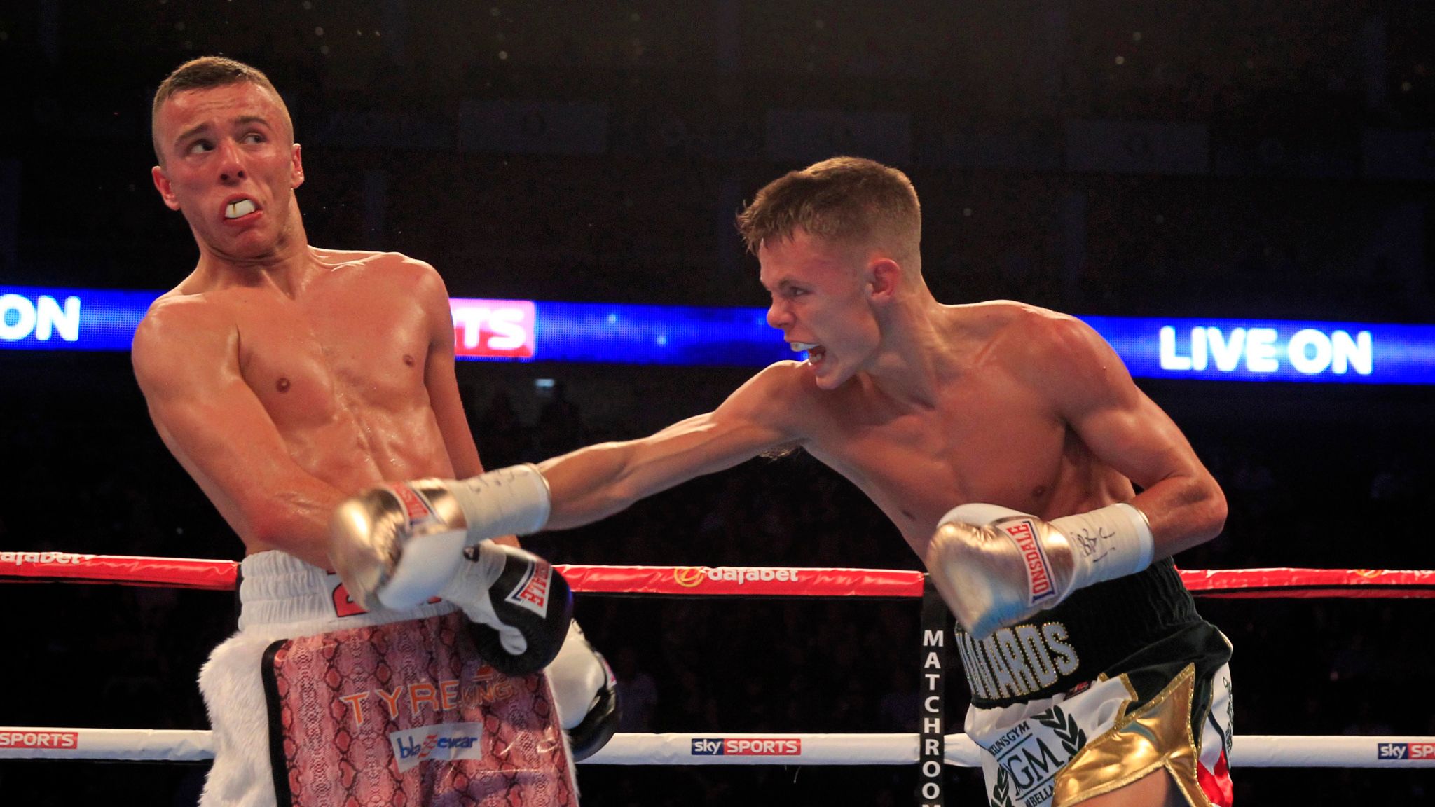 Charlie Edwards took Louis Norman's English flyweight title at The O2 ...