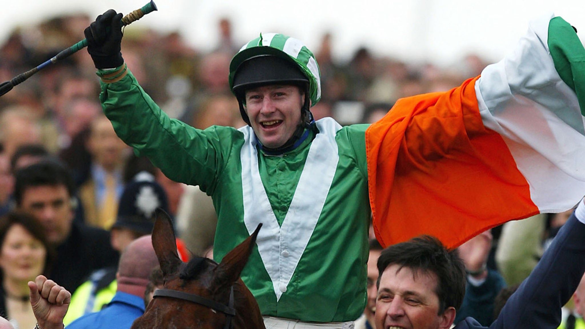 David Casey rides for Willie Mullins at Listowel before retirement ...