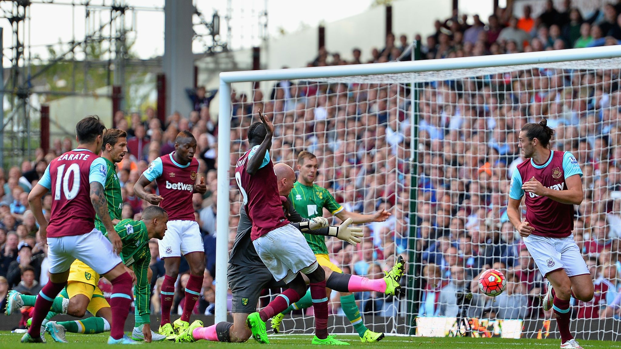 West Ham 2-2 Norwich: Cheikhou Kouyate earns Hammers a point | Football ...