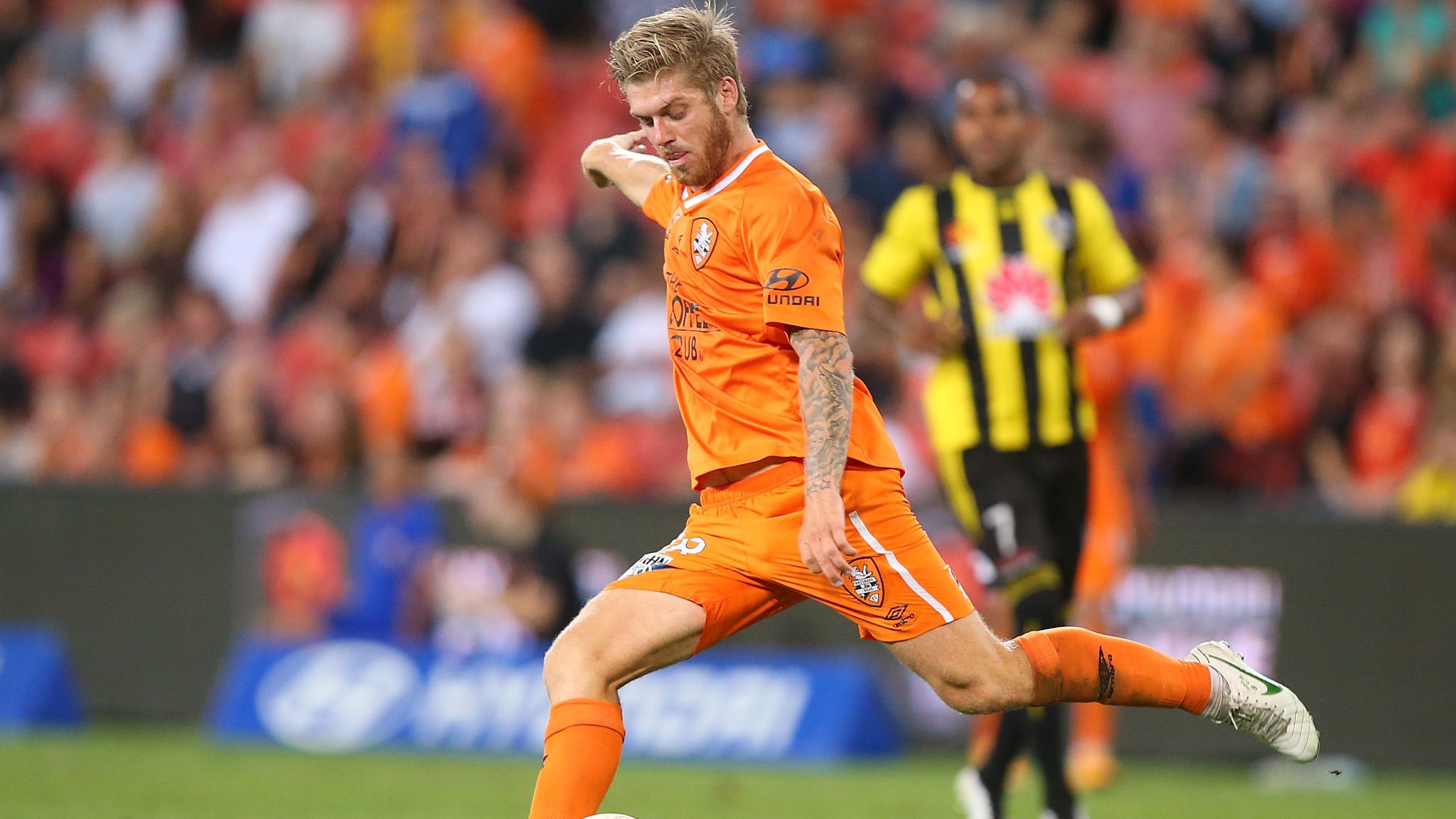 Anthony Caceres joins Manchester City from Central Coast Mariners ...
