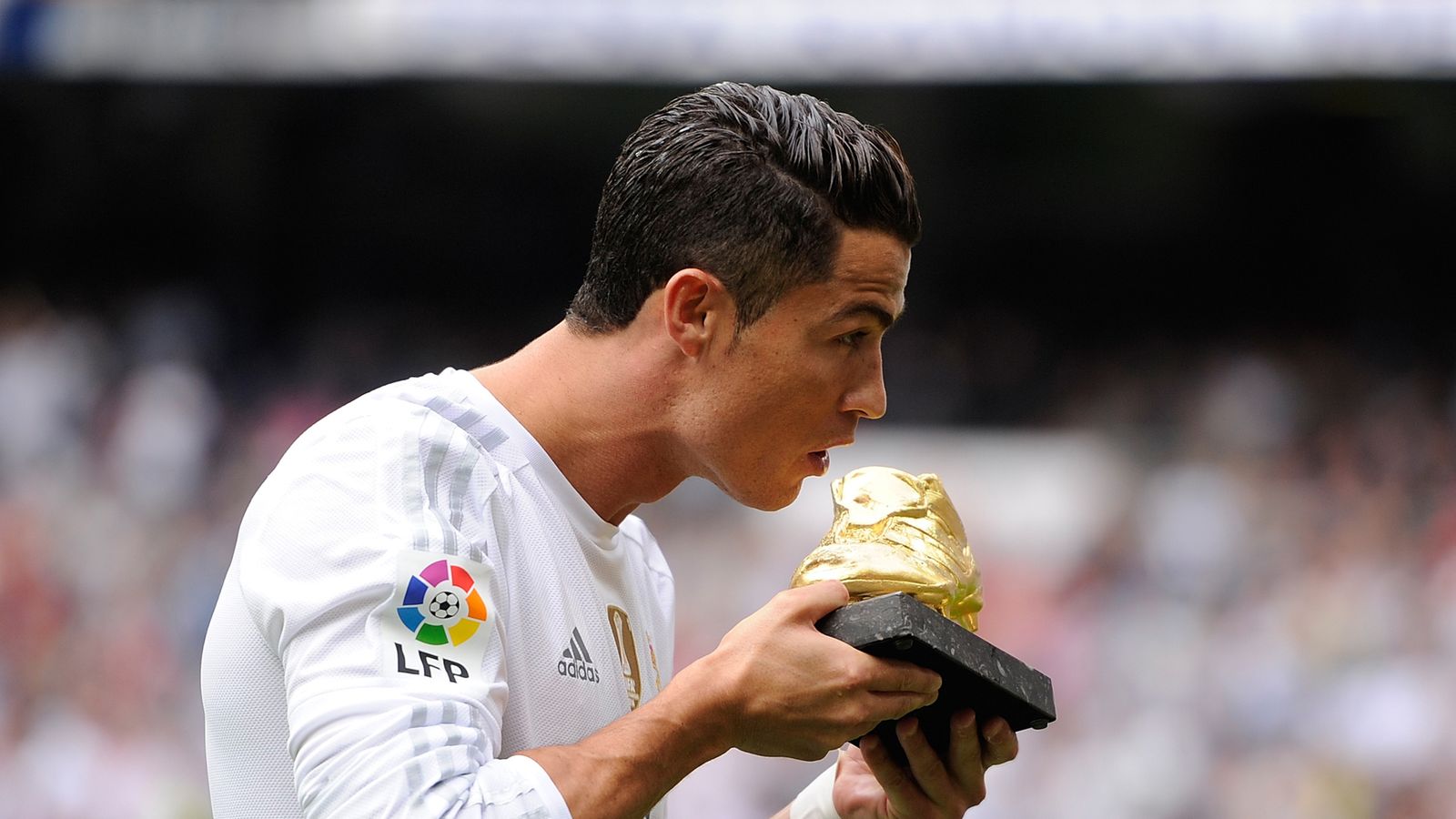 Real Madrid 3-0 Levante: Cristiano Ronaldo becomes Real's all-time top ...