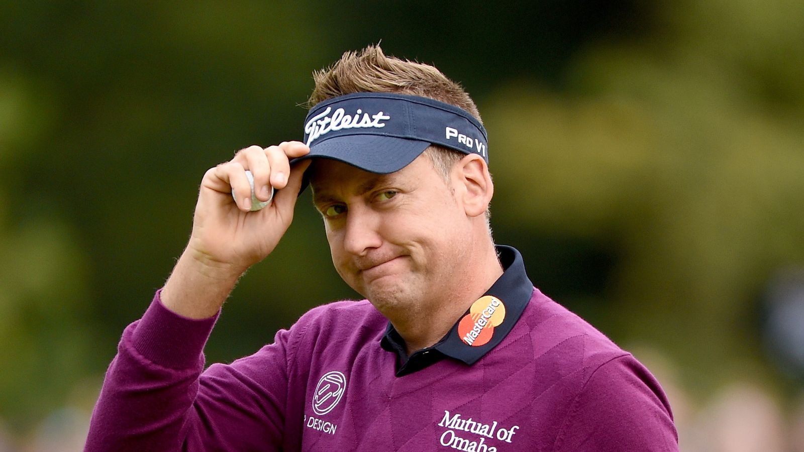 Rich Beem says it was 'easy' to step aside for Ian Poulter in Hong Kong ...