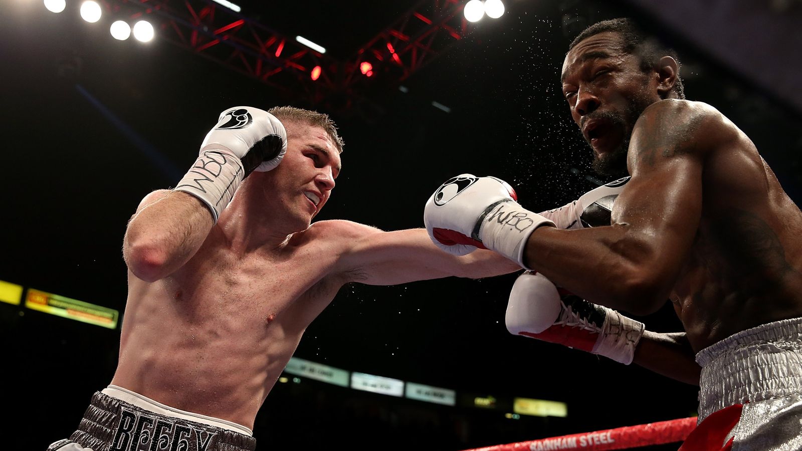 Liverpool's Liam Smith is the new WBO light-middleweight champion ...