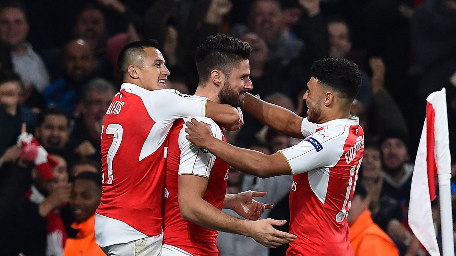 Arsenal 2-0 Bayern Munich: Gunners off mark in Champions League ...