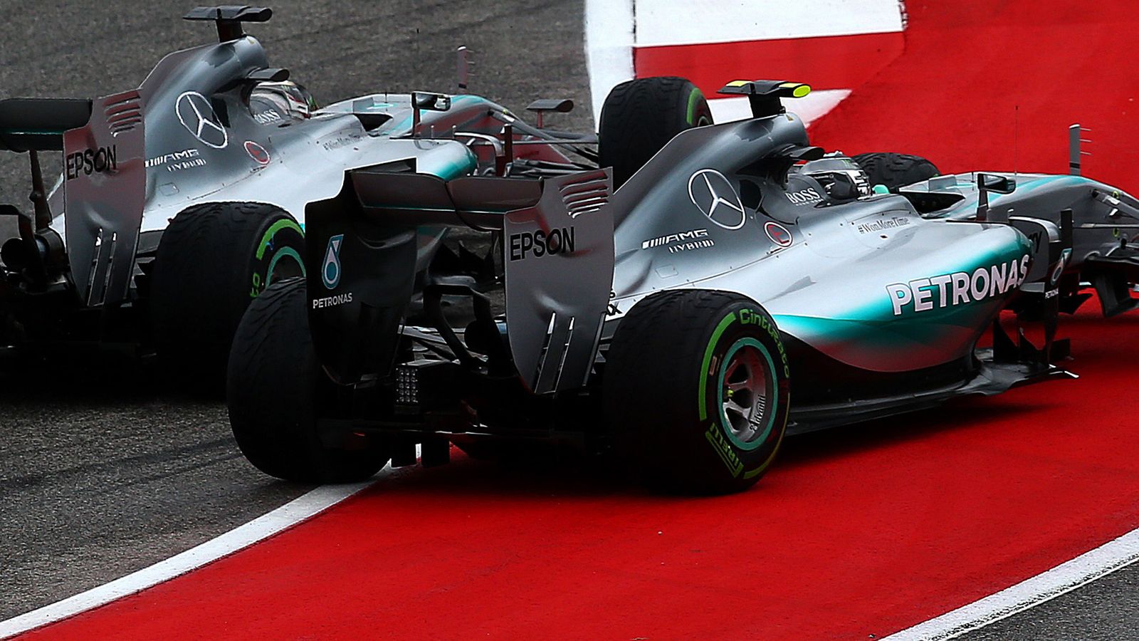 WATCH: Lewis Hamilton battles Nico Rosberg into the first corner of the ...