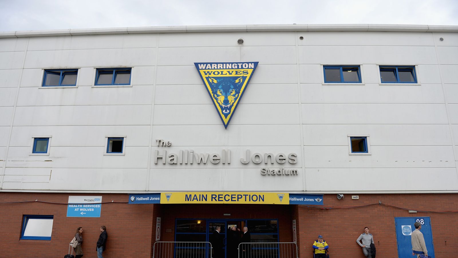 Warrington Wolves and Rochdale Hornets announce new partnership | Rugby ...