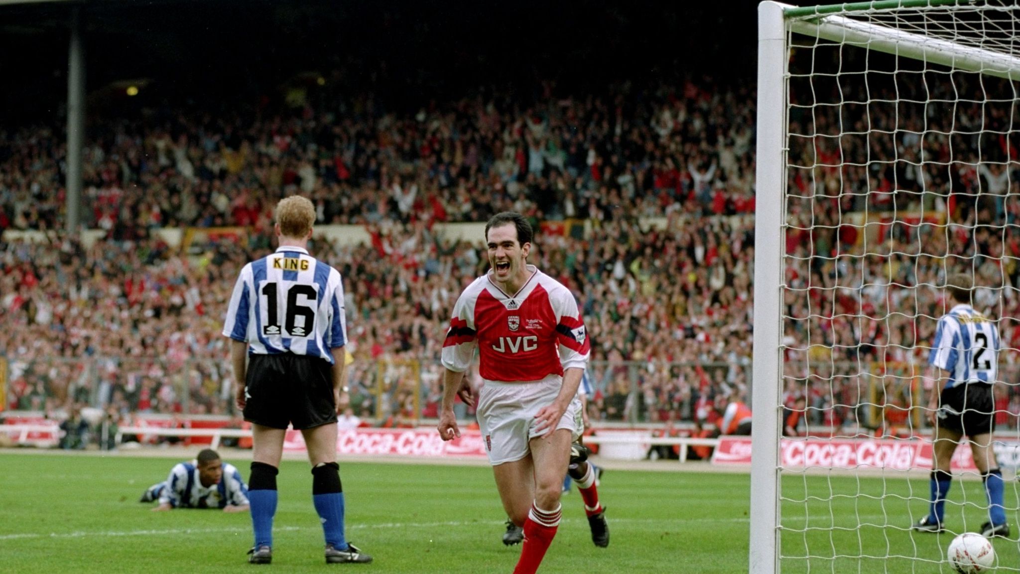 Arsenal 2-1 Sheffield Wednesday: Chris Waddle and Steve Morrow recall the 1993 League Cup final ...