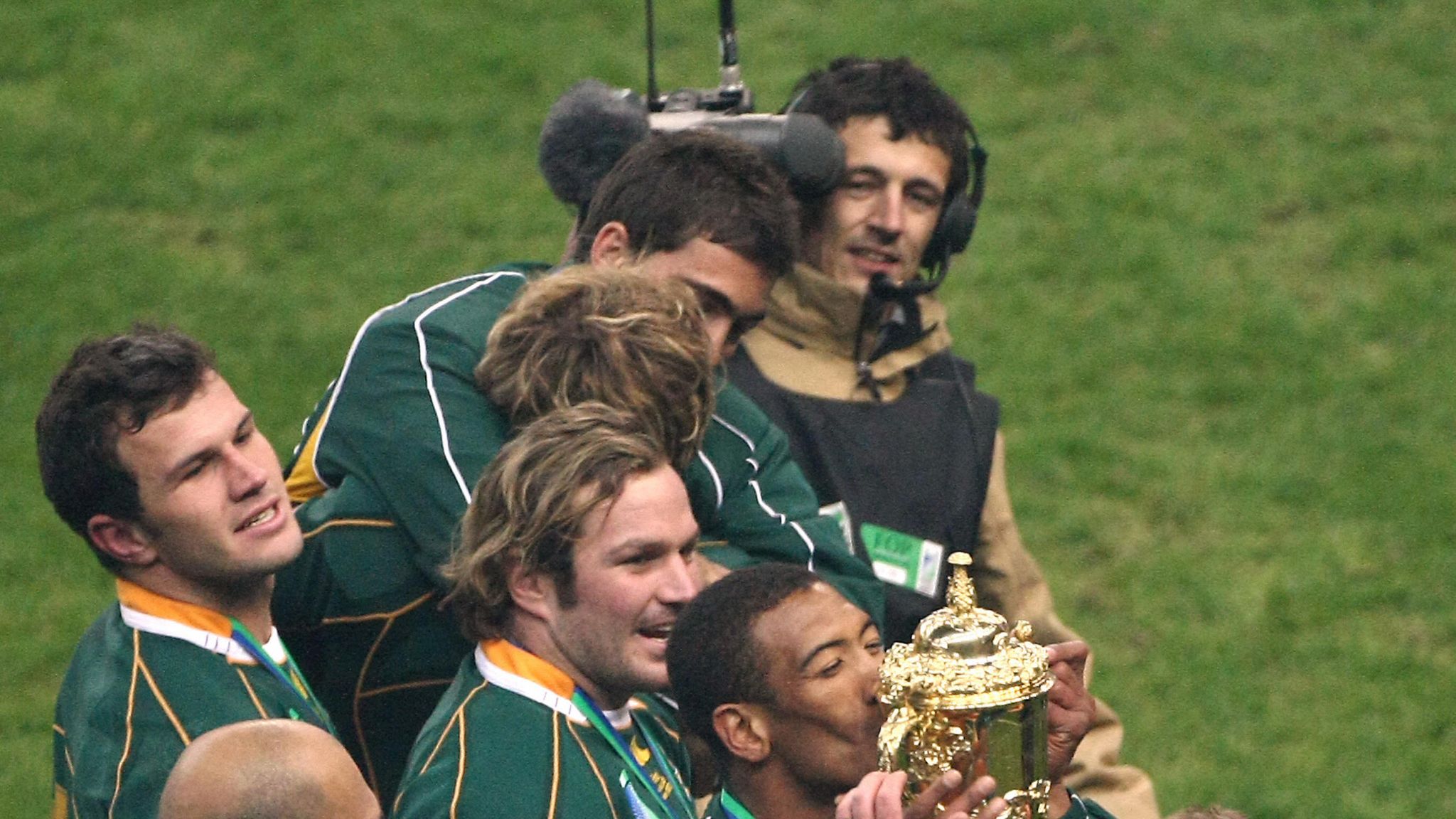 Ashwin Willemse says All Blacks and Springboks form greatest rugby ...