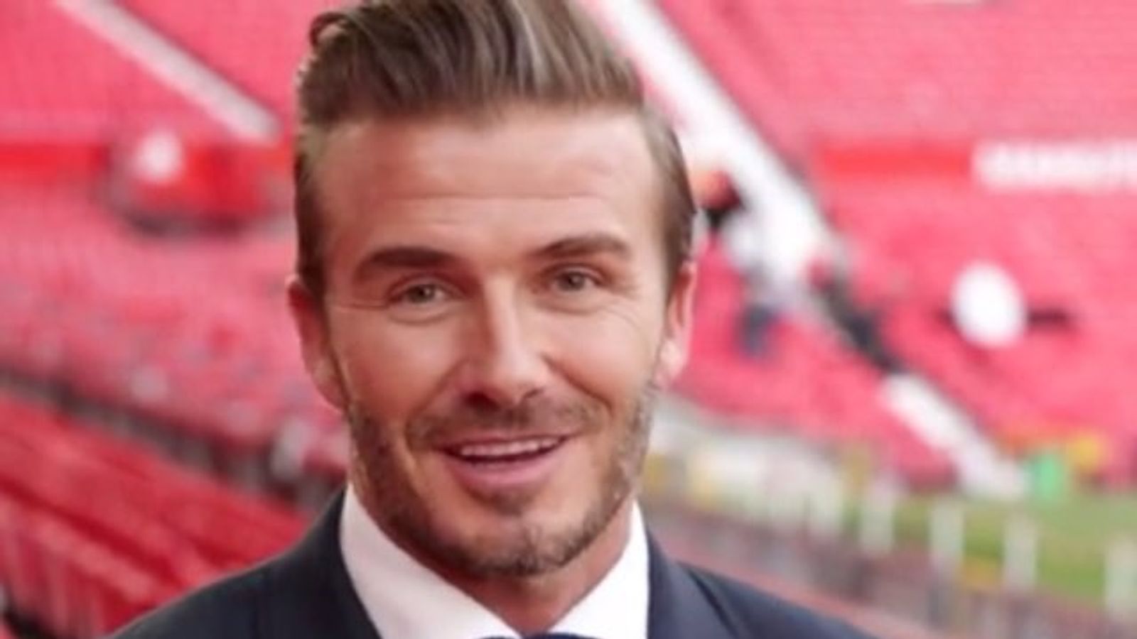 David Beckham takes over Manchester United Instagram account ahead of ...