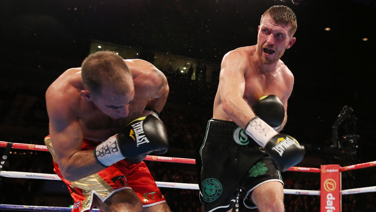Scott Cardle retains British lightweight title after stopping Sean Dodd ...