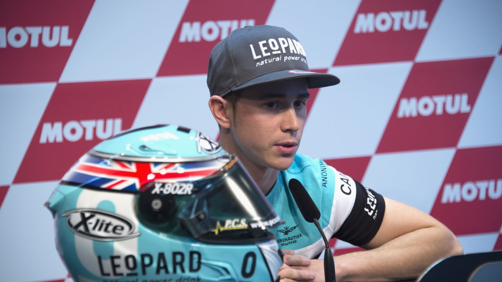 Jorge Lorenzo wins MotoGP title after Valentino Rossi finishes fourth | Motorsport News | Sky Sports