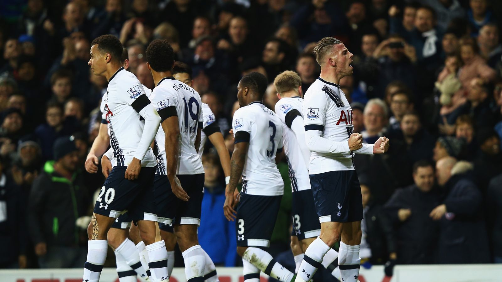 Mauricio Pochettino happy with Tottenham title talk | Football News ...