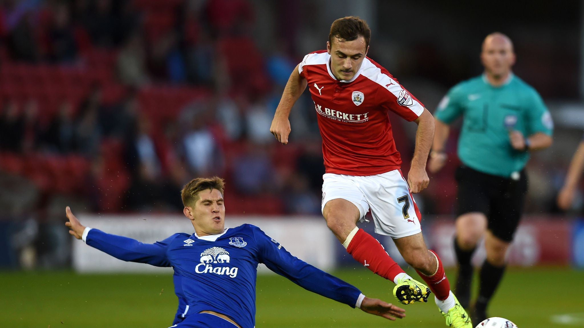 Josh Scowen joins QPR | Football News | Sky Sports