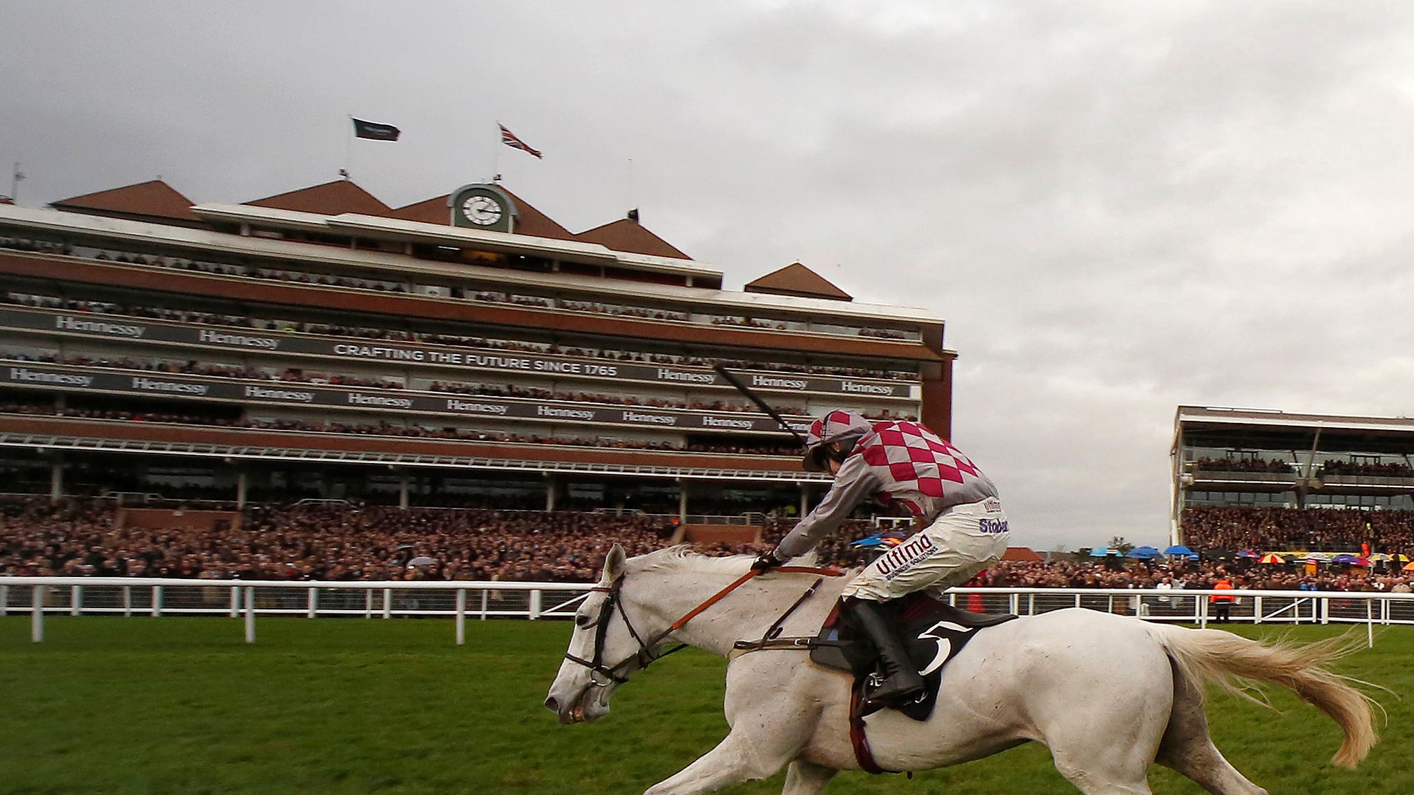 Alan King hails wonderful Smad Place | Racing News | Sky Sports