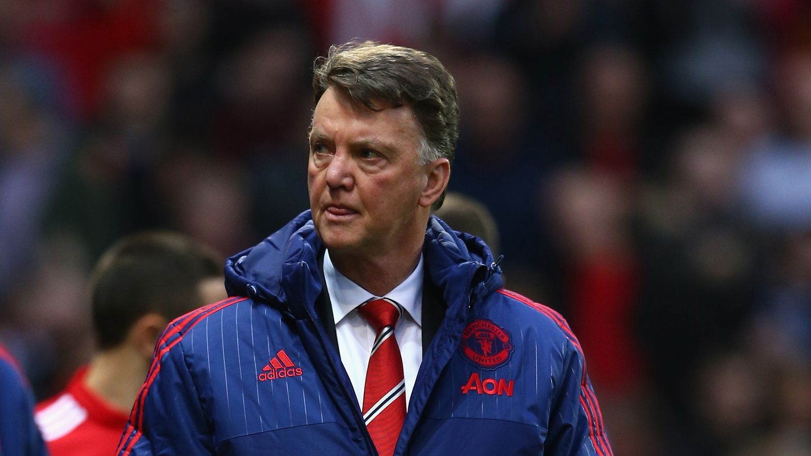 Sacking Man Utd's Louis van Gaal would be 'bizarre', says John Cross on ...