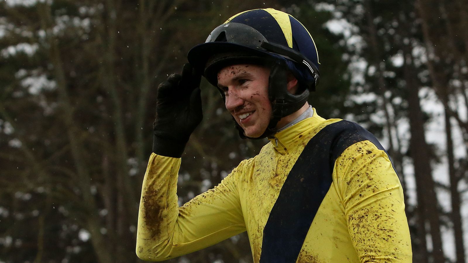 Adrian Heskin out after breaking arm | Racing News | Sky Sports