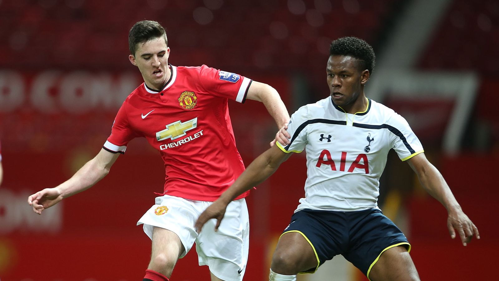Who is Sean Goss? We profile Manchester United youngster in squad to ...