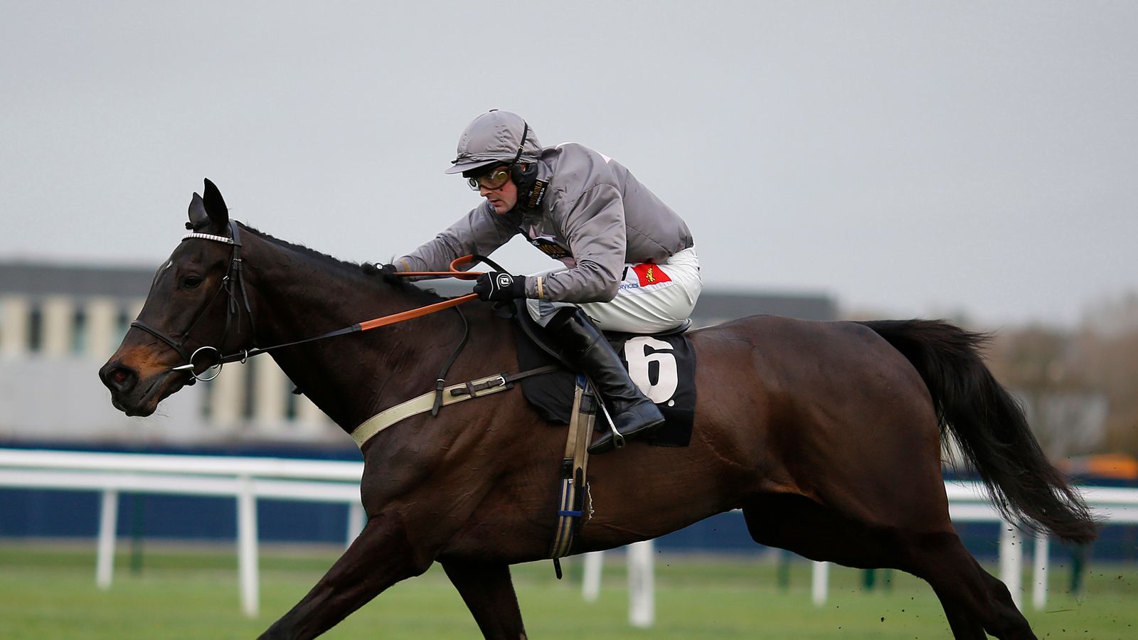 A review of the racing from Newbury: Local Show wins for Ben Pauling ...