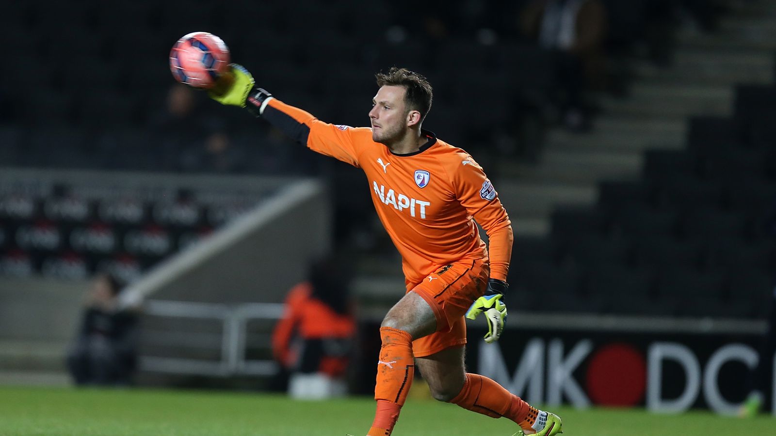 Oldham v Chesterfield preview | Football News | Sky Sports