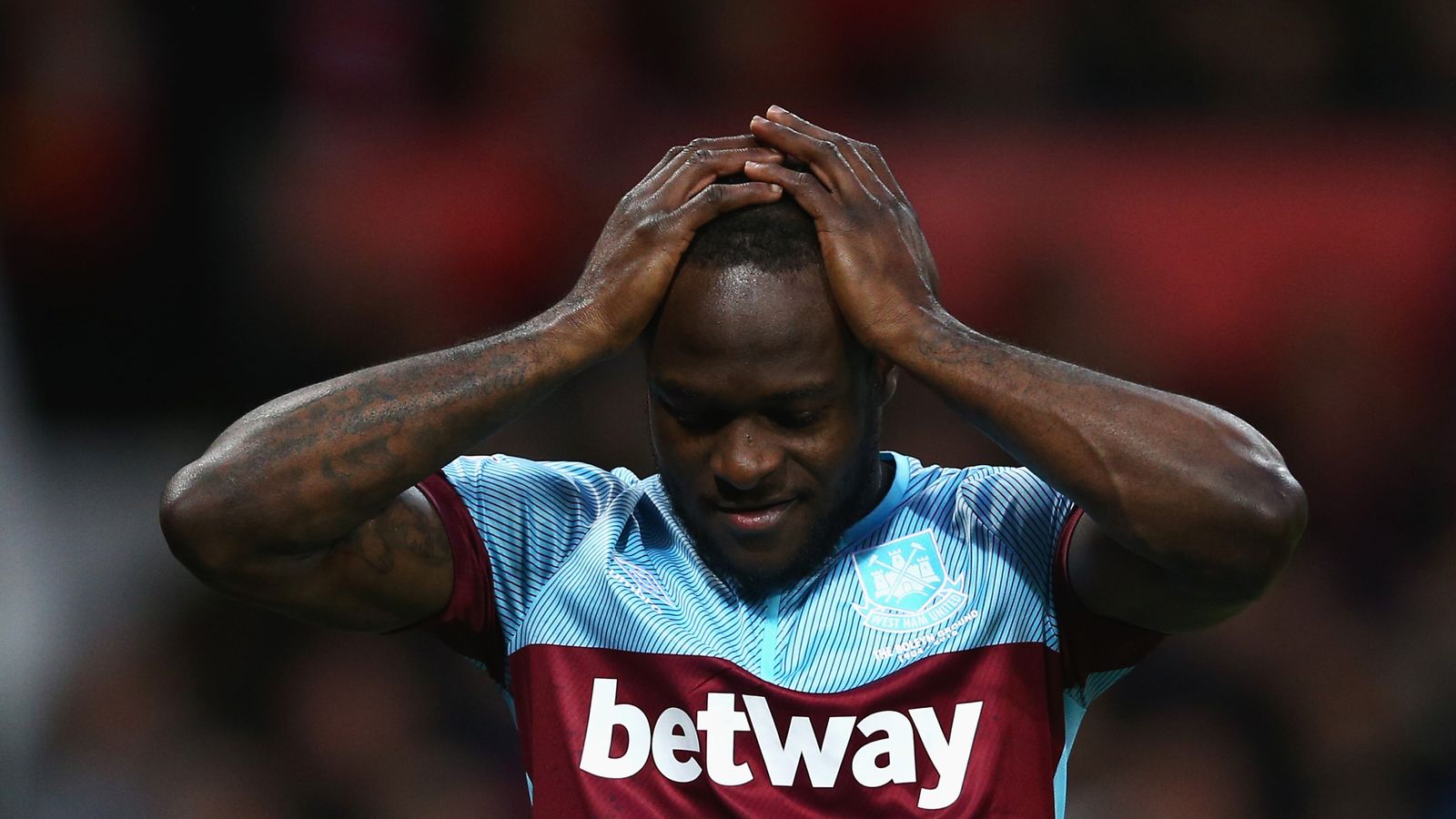 Victor Moses could be out for six weeks, says Slaven Bilic | Football ...