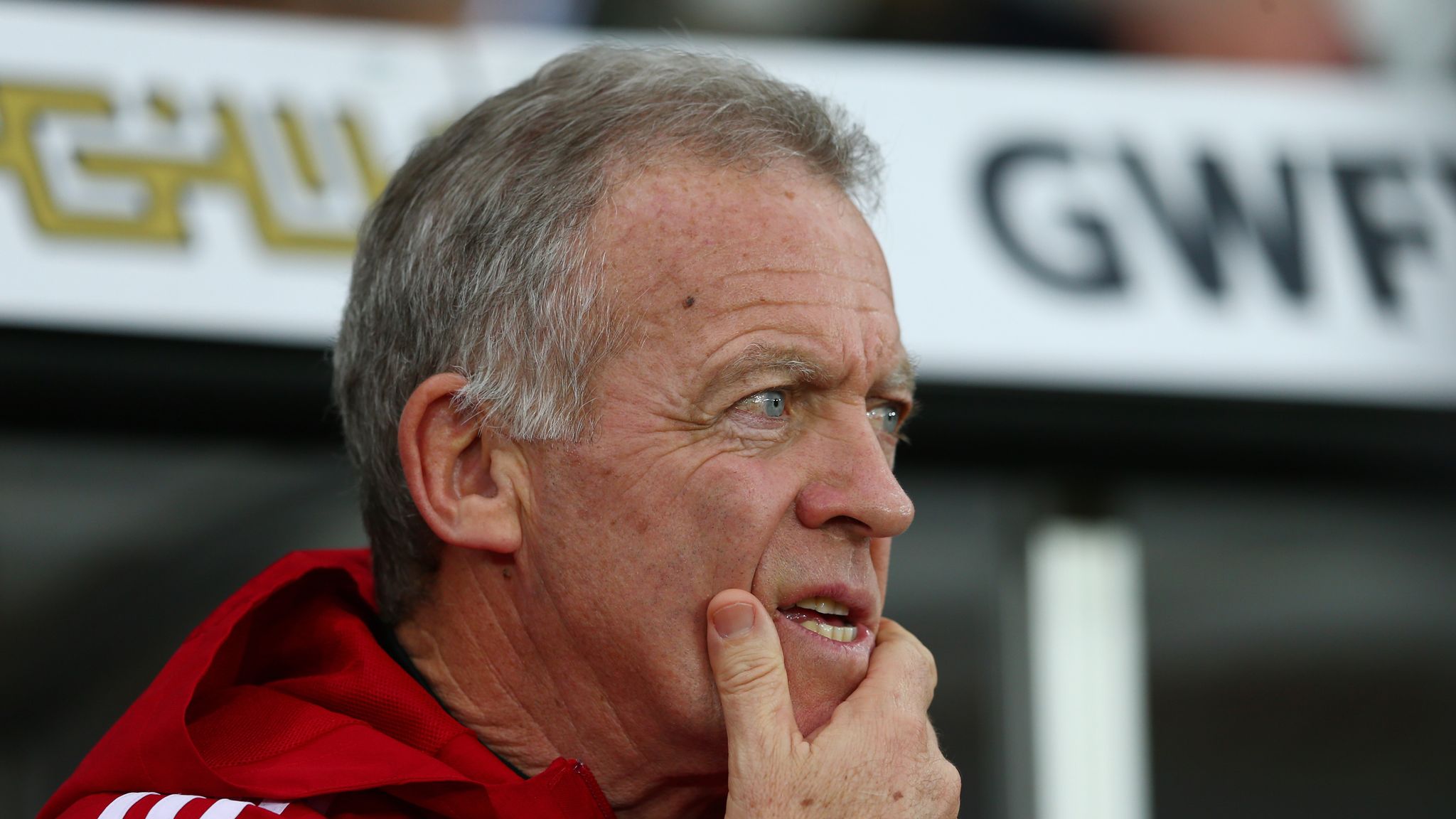 Alan Curtis says March is crucial for Swansea's Premier League season ...