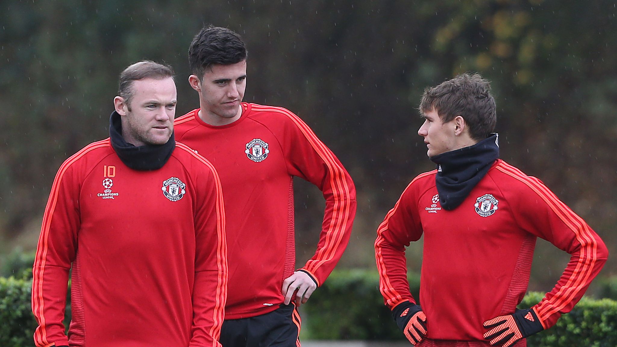 Who is Sean Goss? We profile Manchester United youngster in squad to ...