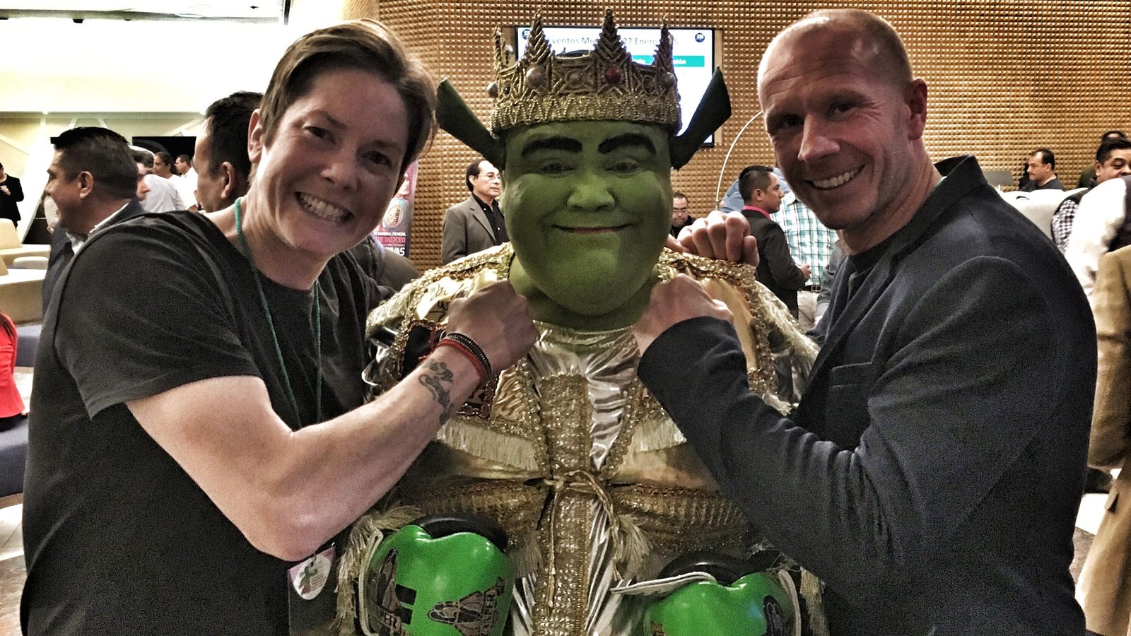 Kelly Morgan blog: Meeting the WBC family | Boxing News | Sky Sports