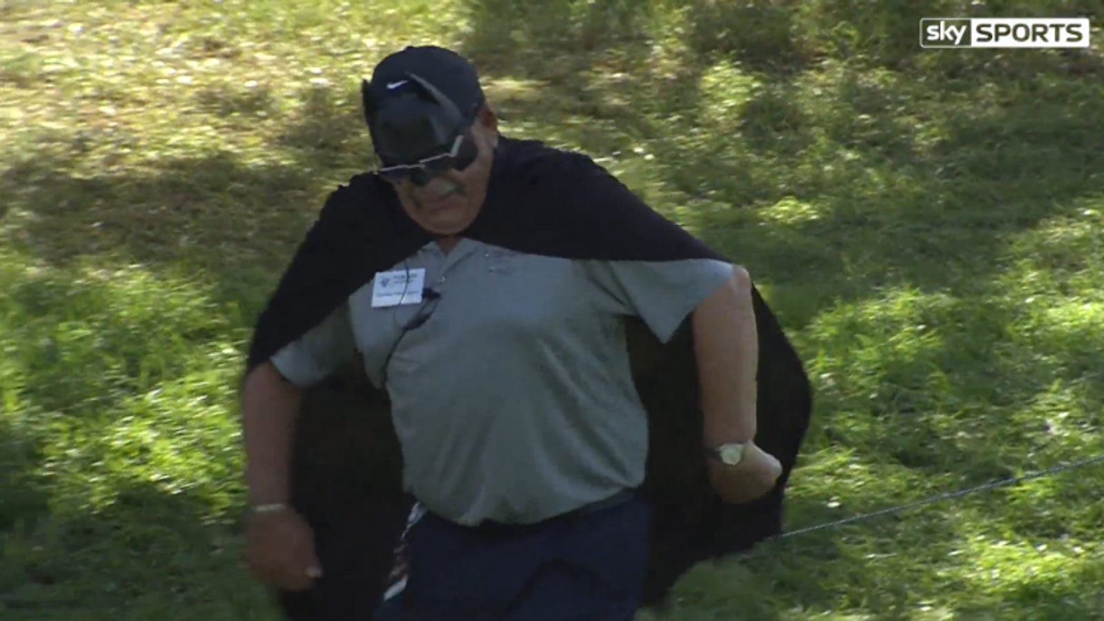 Golf scorer spotted dressed as Batman during the SA Open | Golf News ...