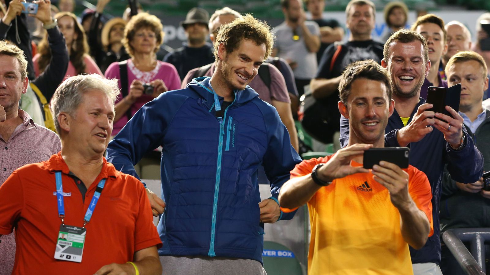 Jamie Murray and Bruno Soares win Australian Open men's doubles final ...