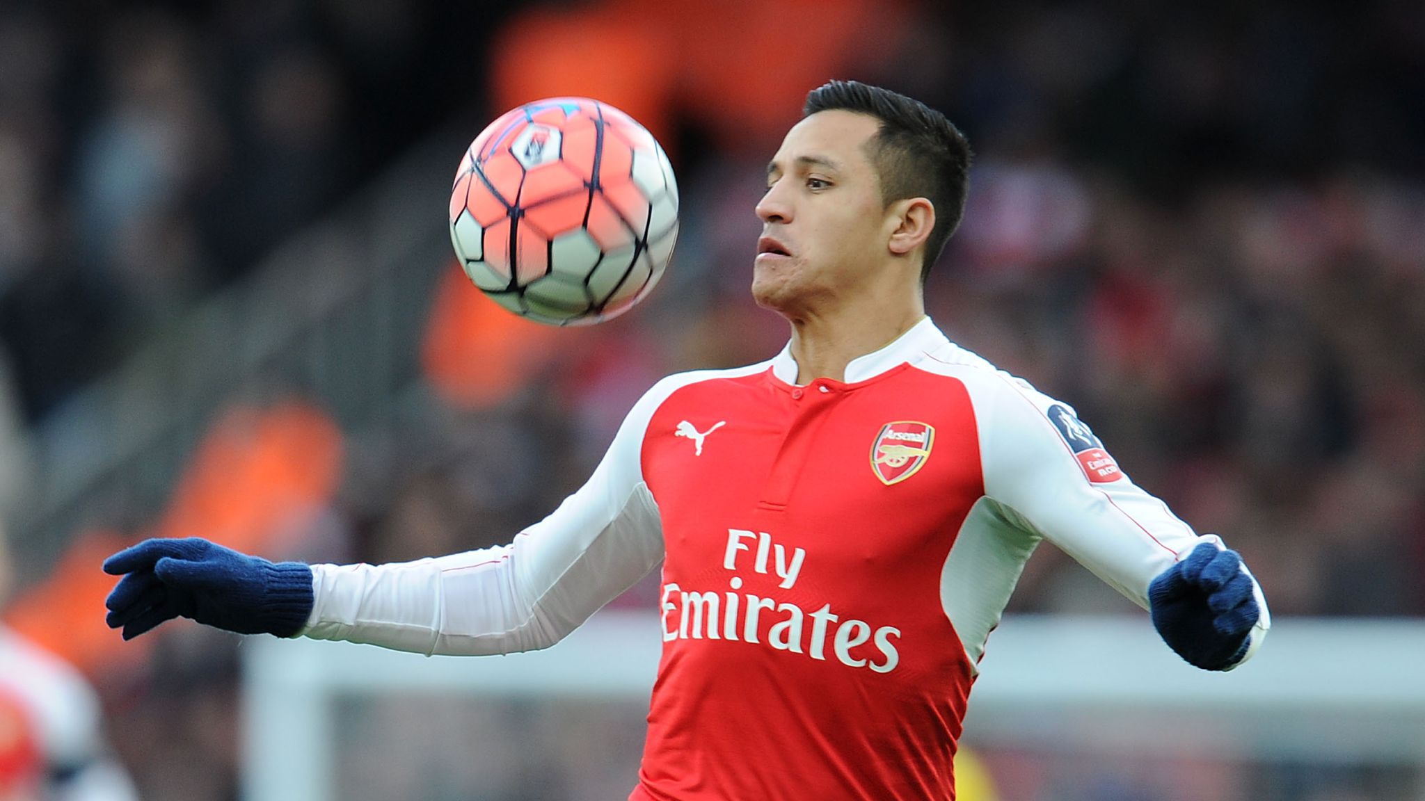 Alexis Sanchez is 'Arsenal's Luis Suarez' says Javier Mascherano ...