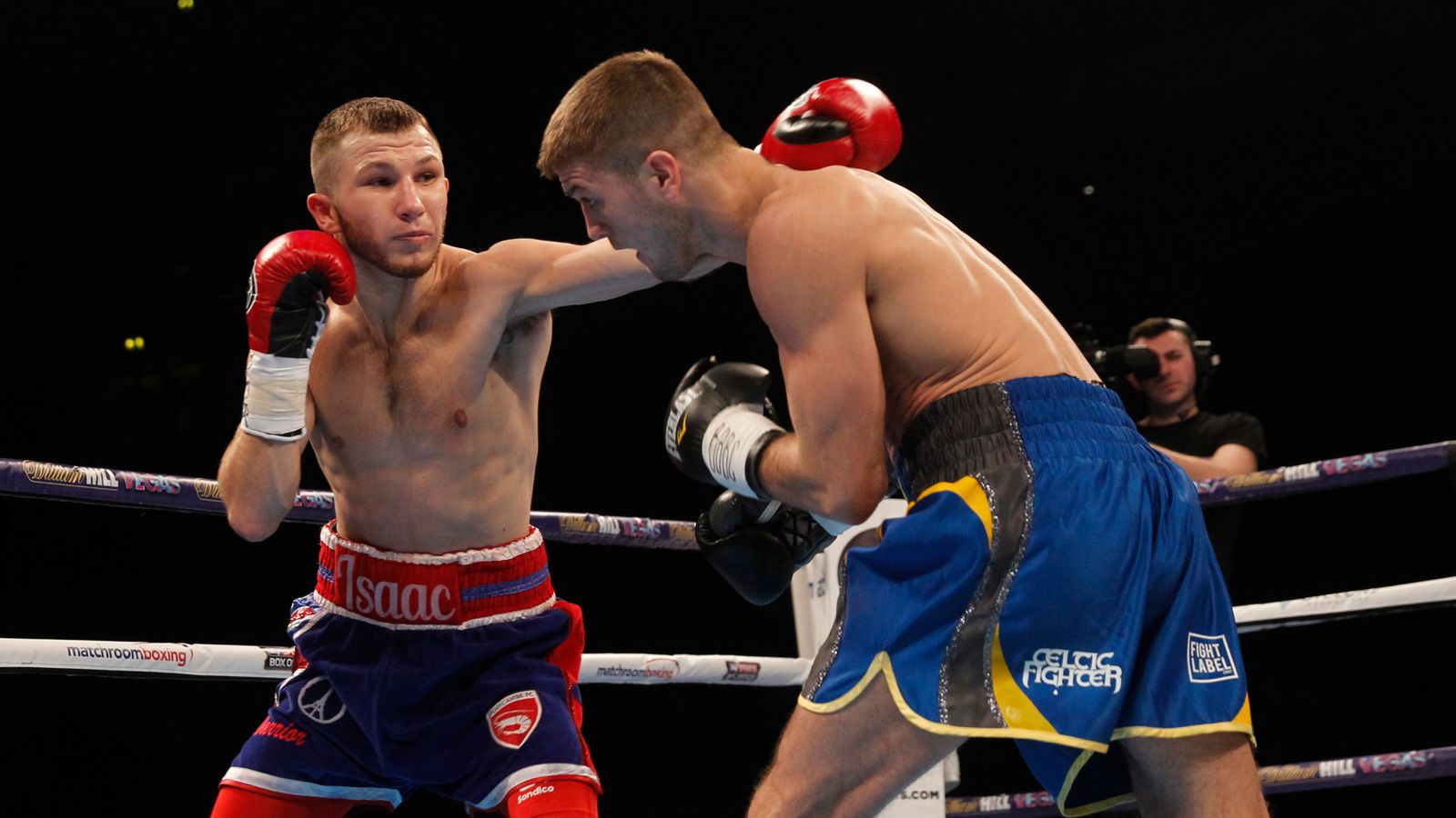 Carl Frampton vs Scott Quigg: Isaac Lowe stops Marco McCullough in ...