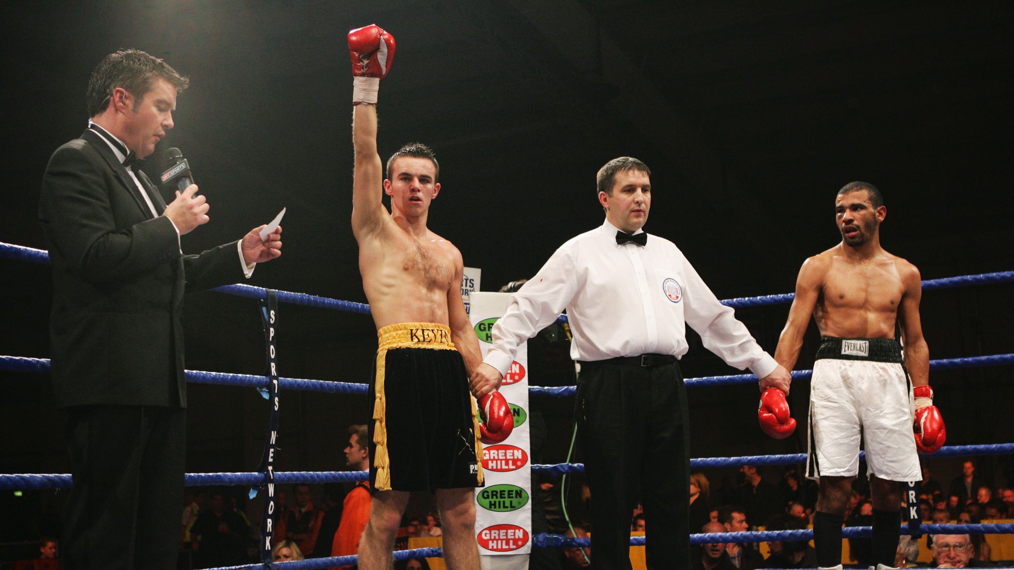 Kevin Mitchell calls off European title shot and retires from boxing | Boxing News | Sky Sports