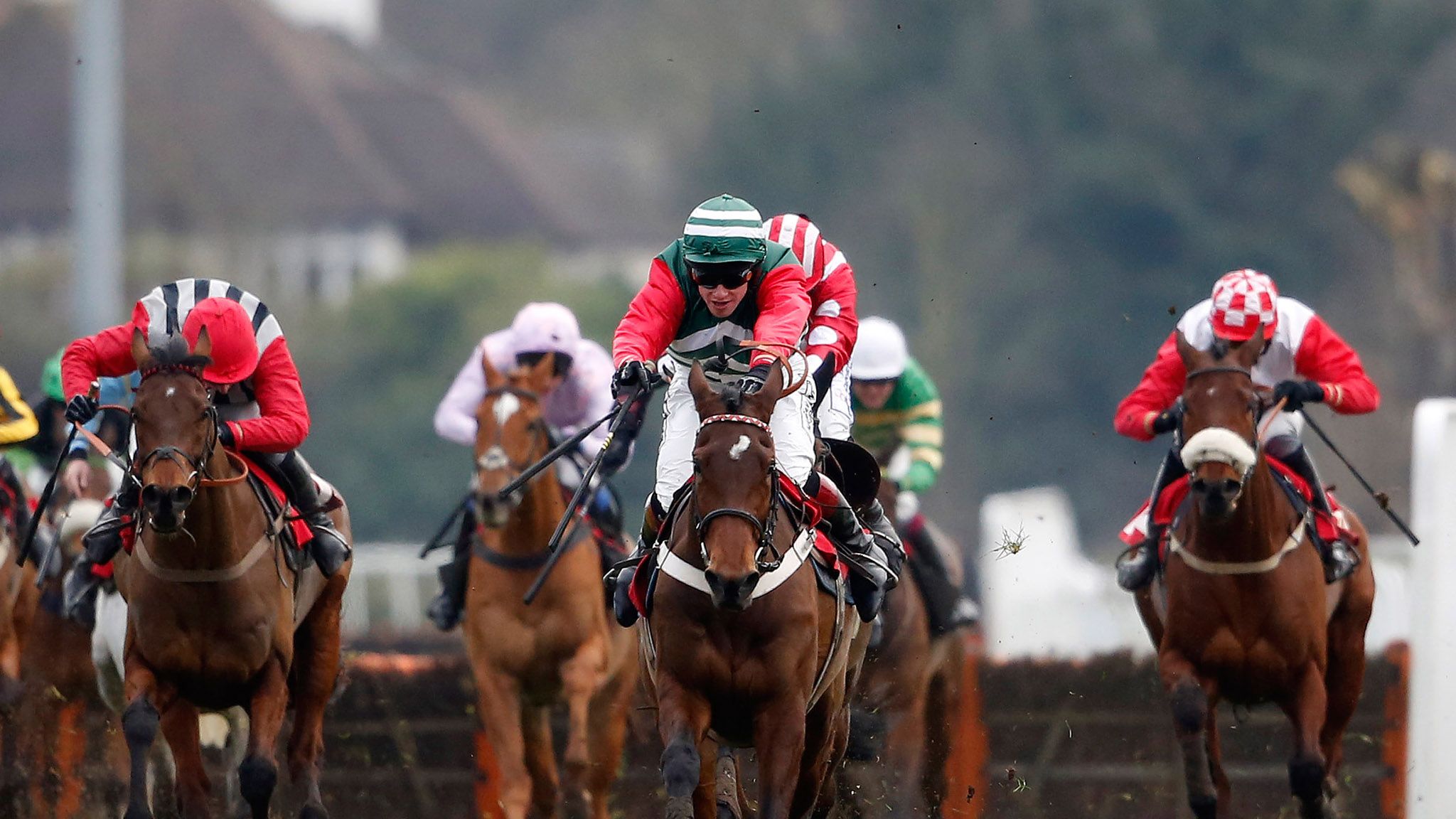 A review of the racing from Kempton: Taweyla scores for Pam Sly ...