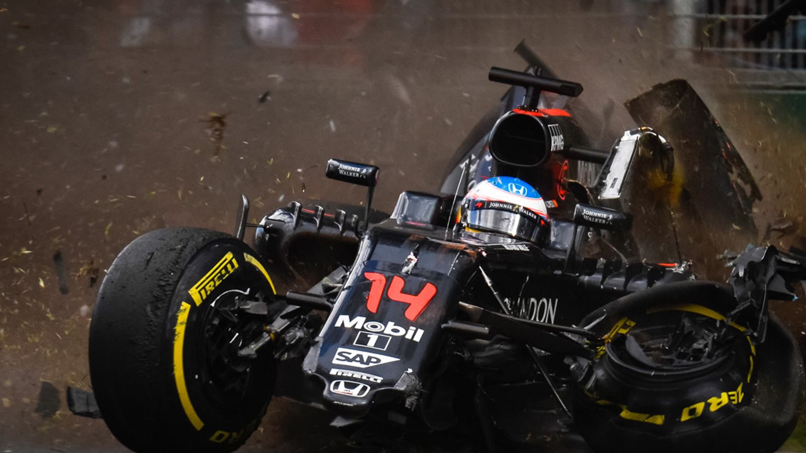 Fernando Alonso 'lucky to be alive' after Australian GP horror crash ...