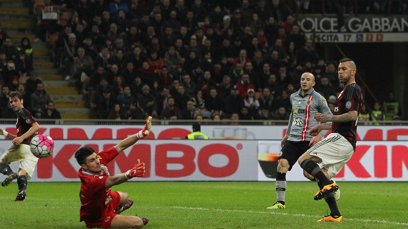 Jeremy Menez thanks AC Milan after a two-goal haul on Tuesday ...