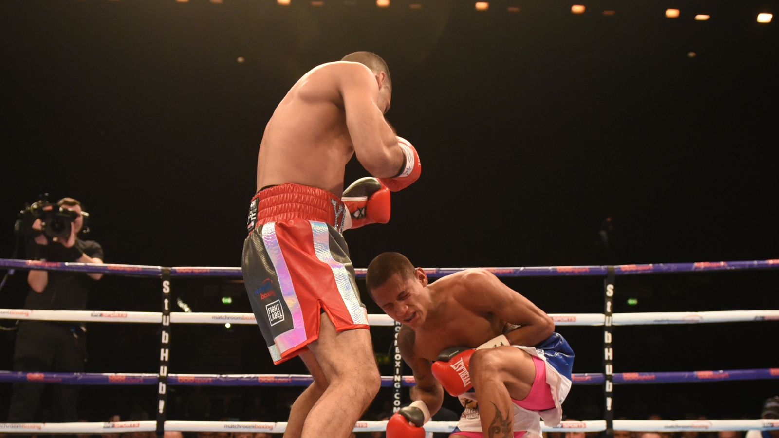 Kal Yafai beats Dixon Flores in first round to secure WBA super ...