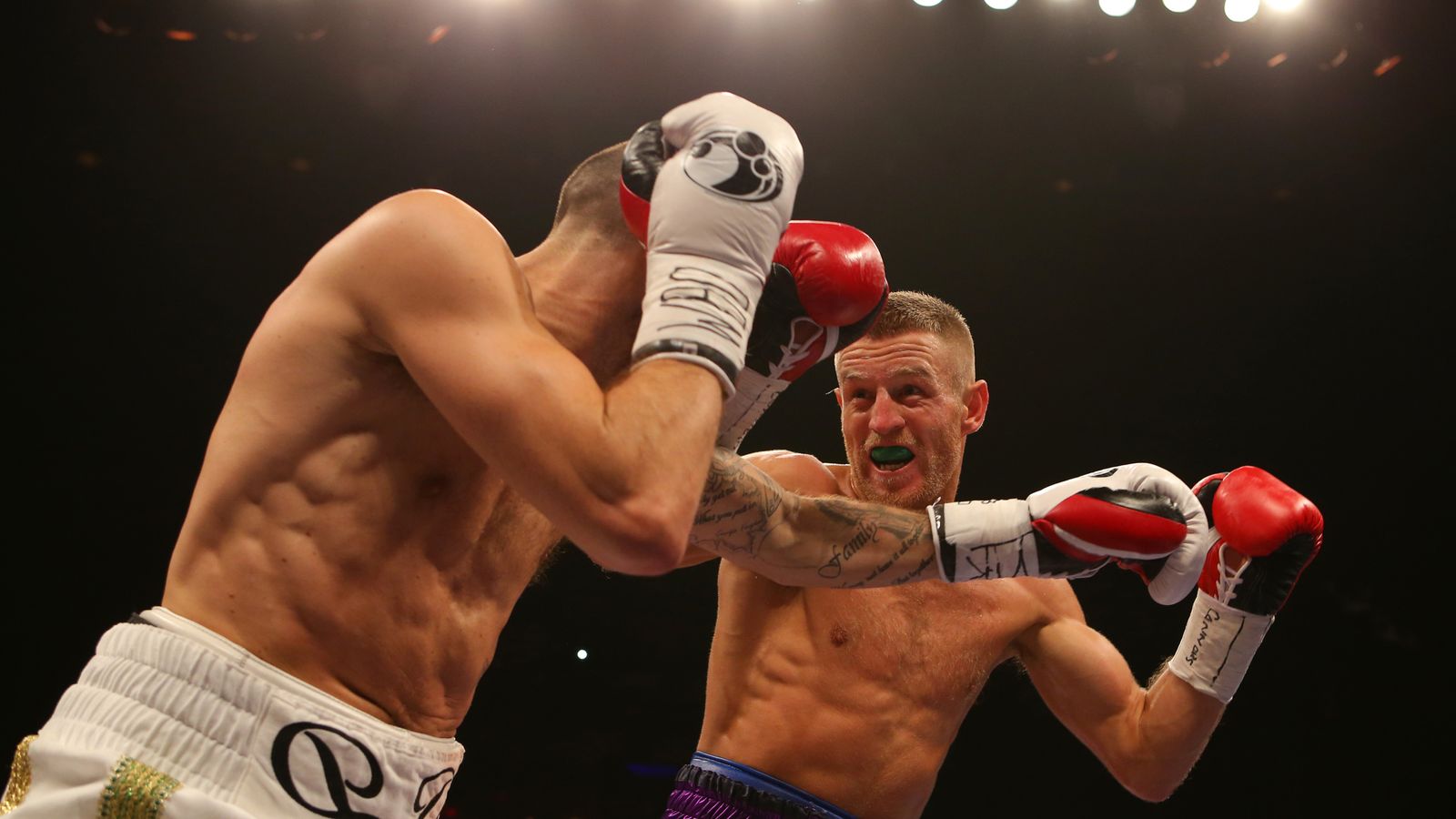 Terry Flanagan beats Derry Mathews on points to retain WBO lightweight ...