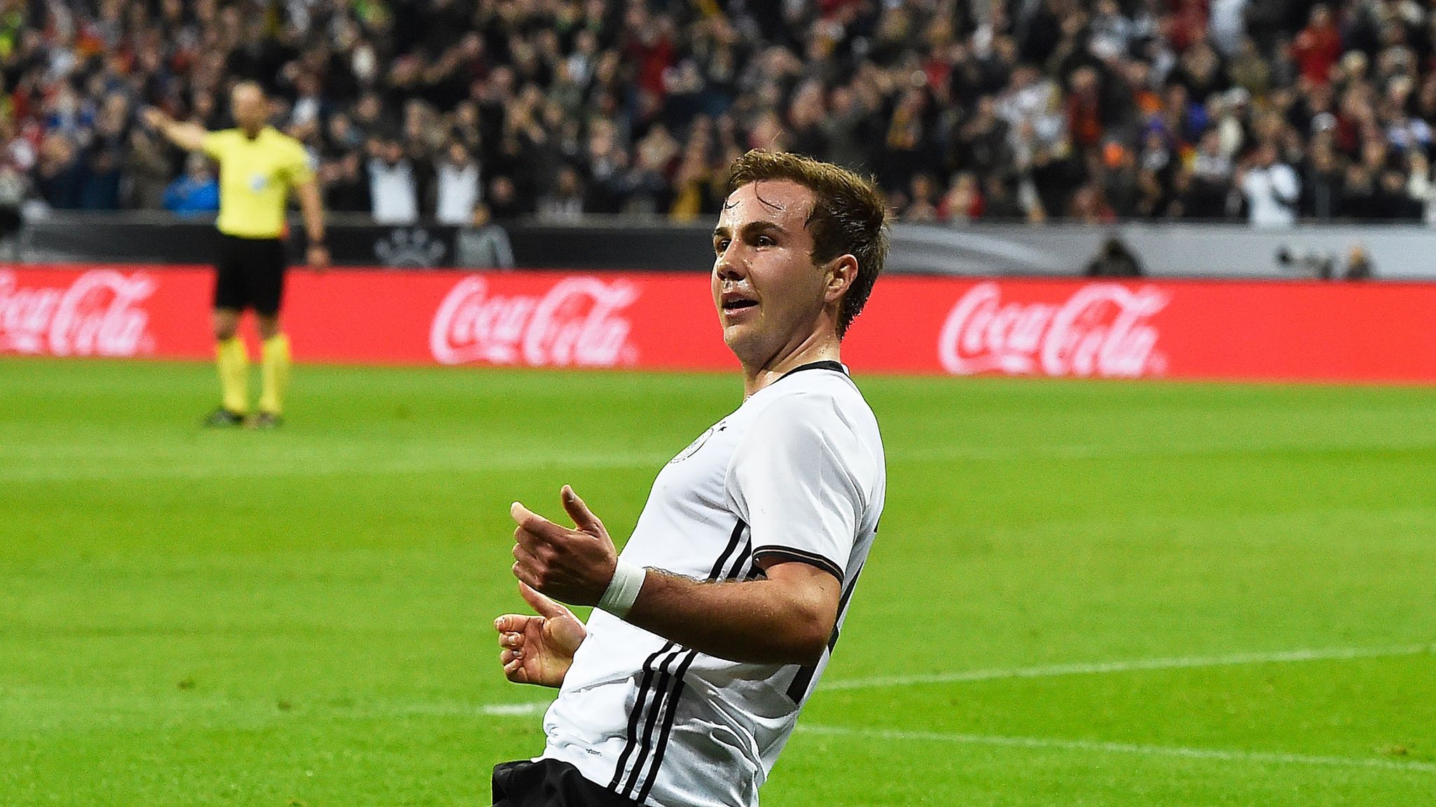 Mario Gotze leaves Bayern Munich to return to Borussia Dortmund ...