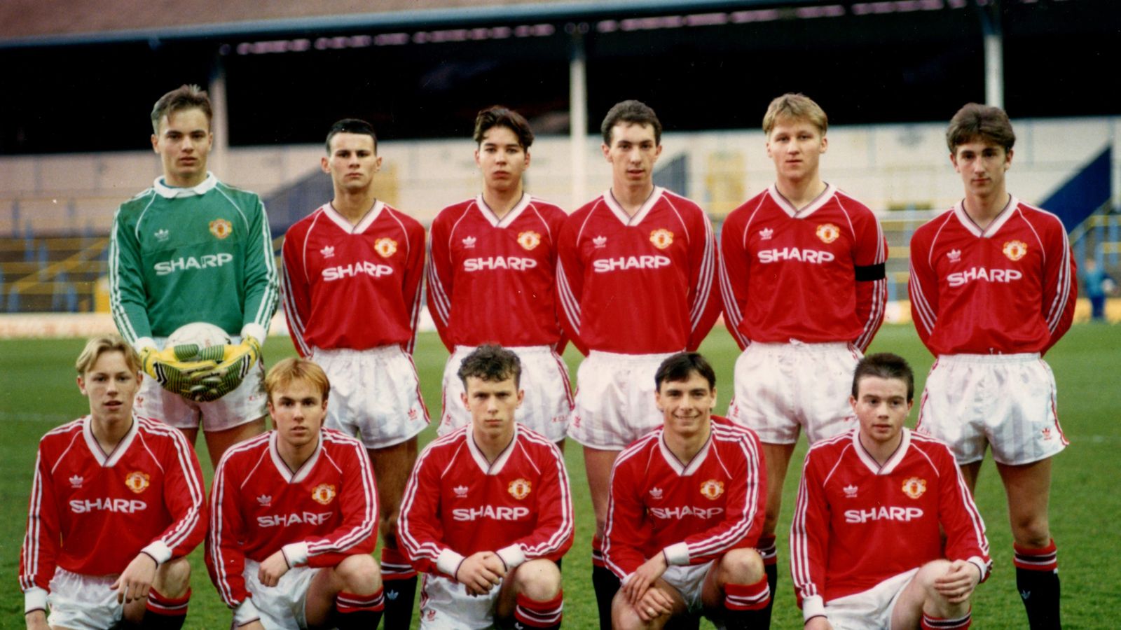 Forever Young: Adrian Doherty, Manchester United's forgotten young star ...