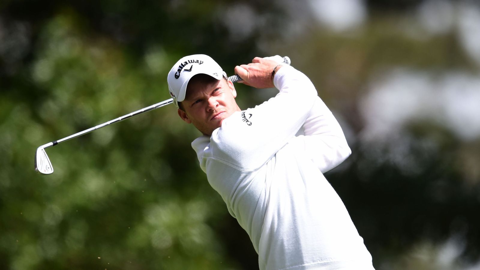 Watch Danny Willett try to repeat his tee shot to the 16th at the ...