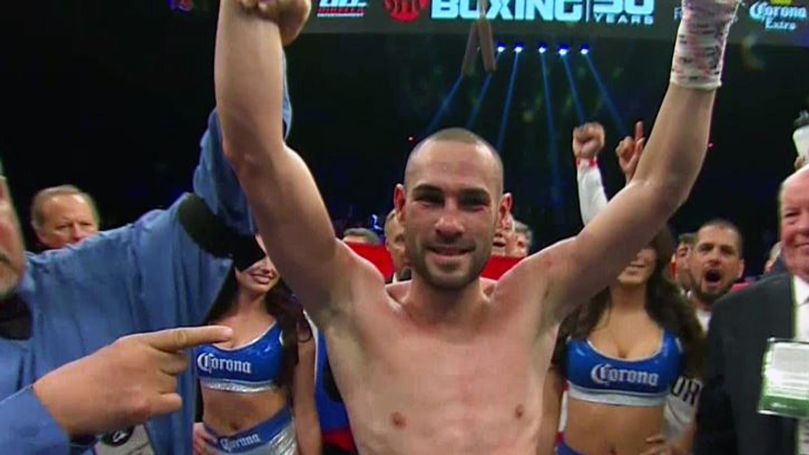 Stephen Smith loses world title challenge to Jose Pedraza on unanimous ...